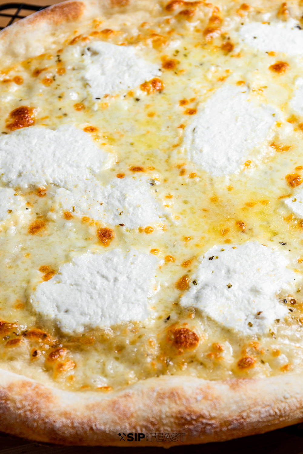 New York White Pizza - The Right Way - Sip and Feast