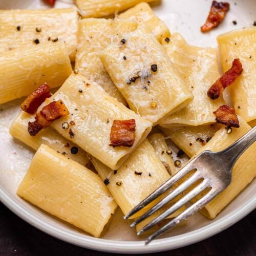 Rigatoni alla Gricia - Sip and Feast
