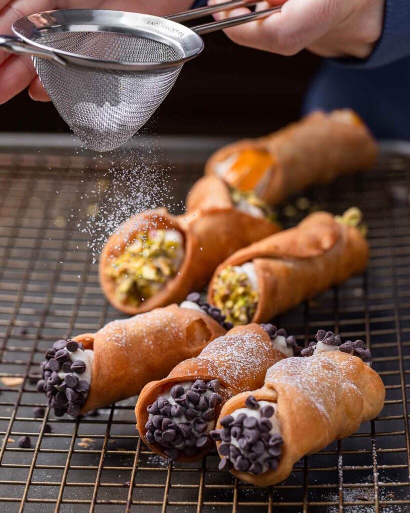 Cannoli - Sip and Feast