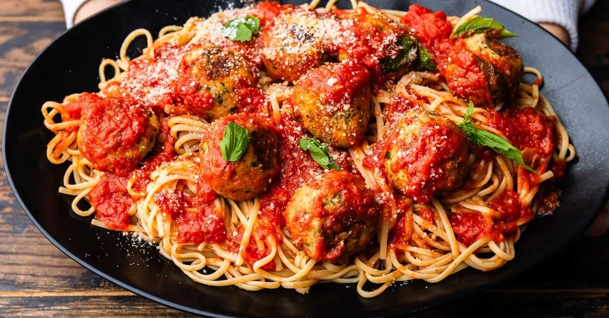 Chicken Meatballs with Easy Marinara